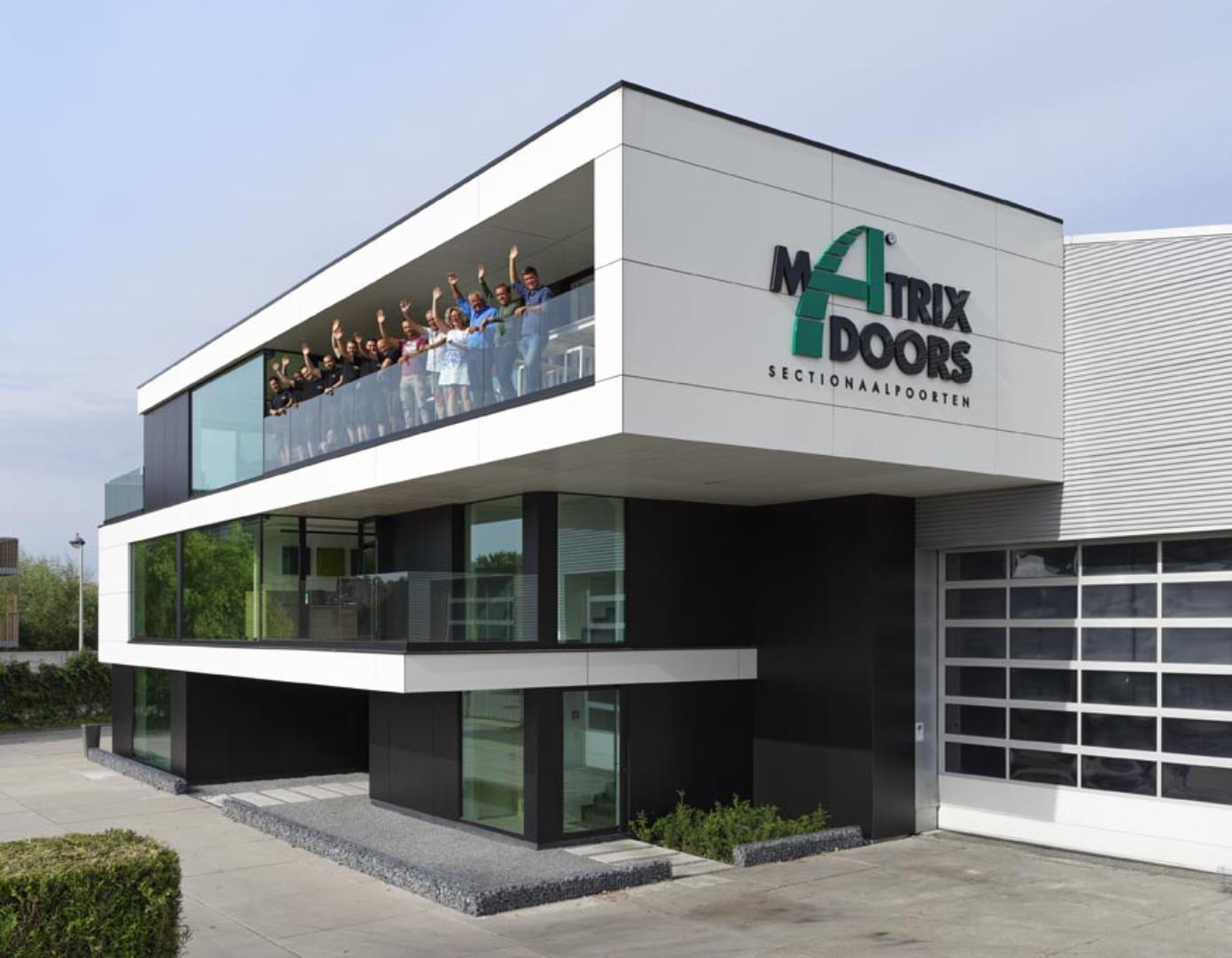 Matrix Doors: Sectionaalpoorten en conceptgevels